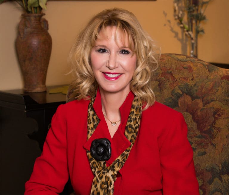 Dr. Elizabeth McRae: San Antonio Medical Spa Director